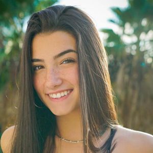 Best Teenager Influencers: 15 Teen Sensations You Must Follow on Social ...